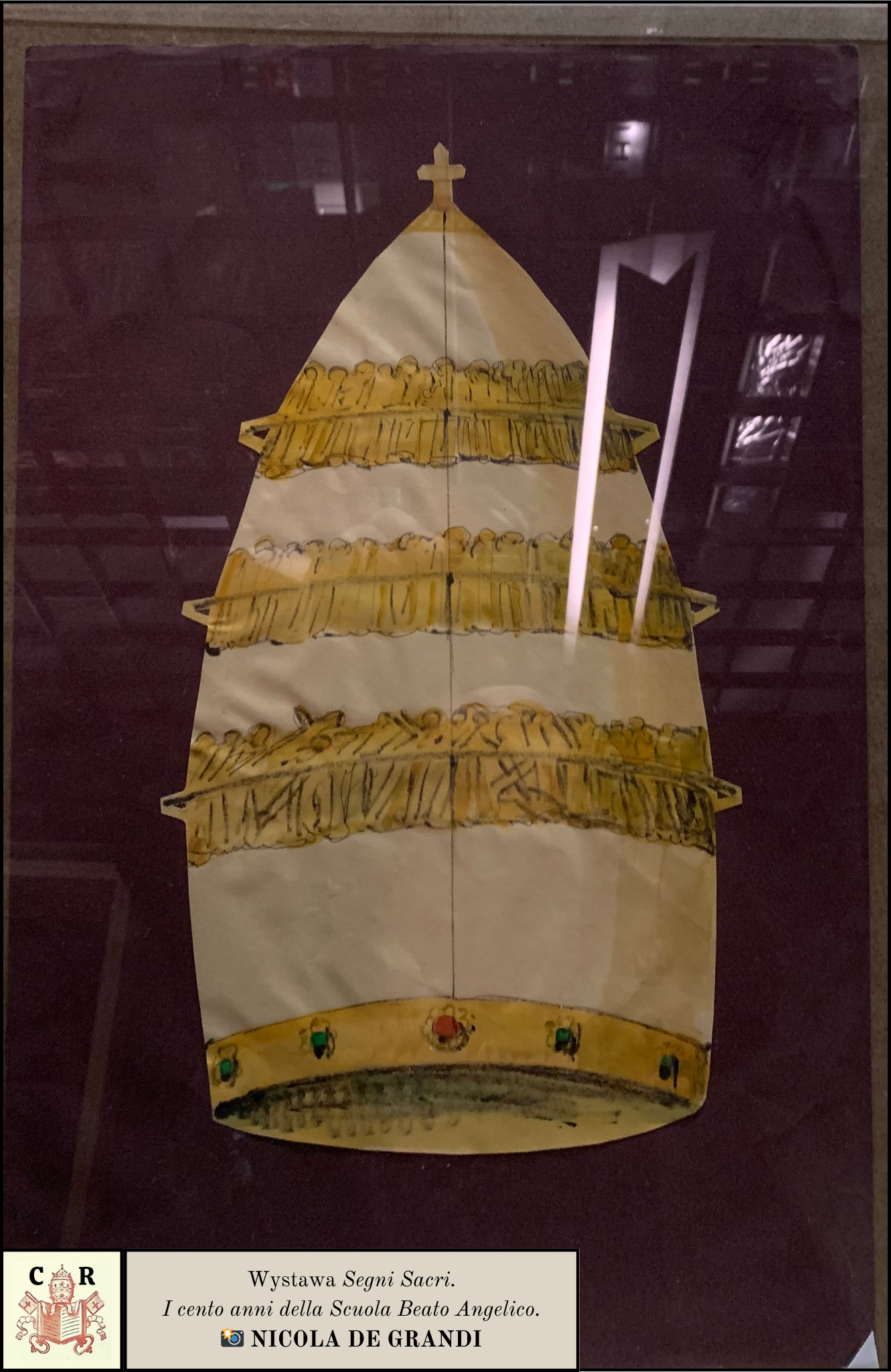 Jak mogła wyglądać tiara papieska Pawła VI? – Caeremoniale Romanum